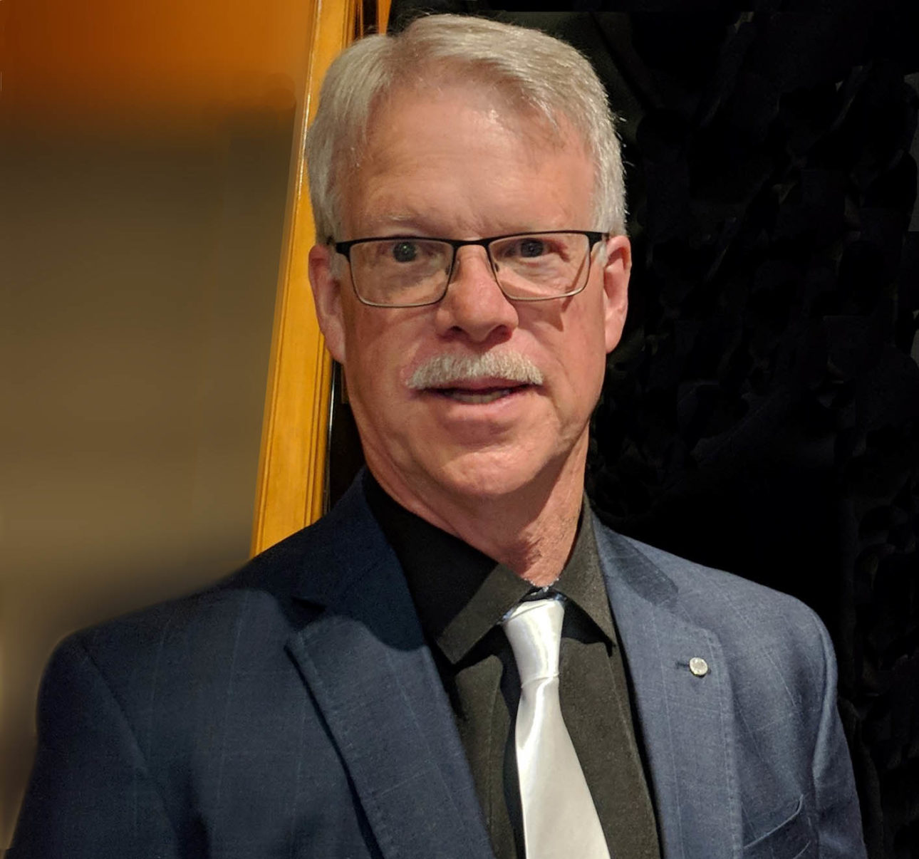 Jay-W-head-and-shoulders - Tent OX™